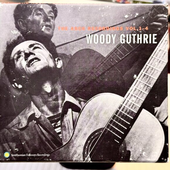 Smithsonian Folkways Recordings | Media | Woody Guthrie Asch ...